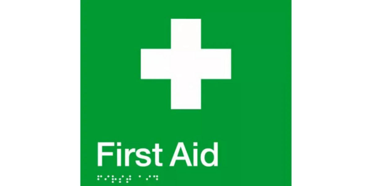 A Practical Guide to First Aid Safety Sign Requirements — Pinnacle Signage