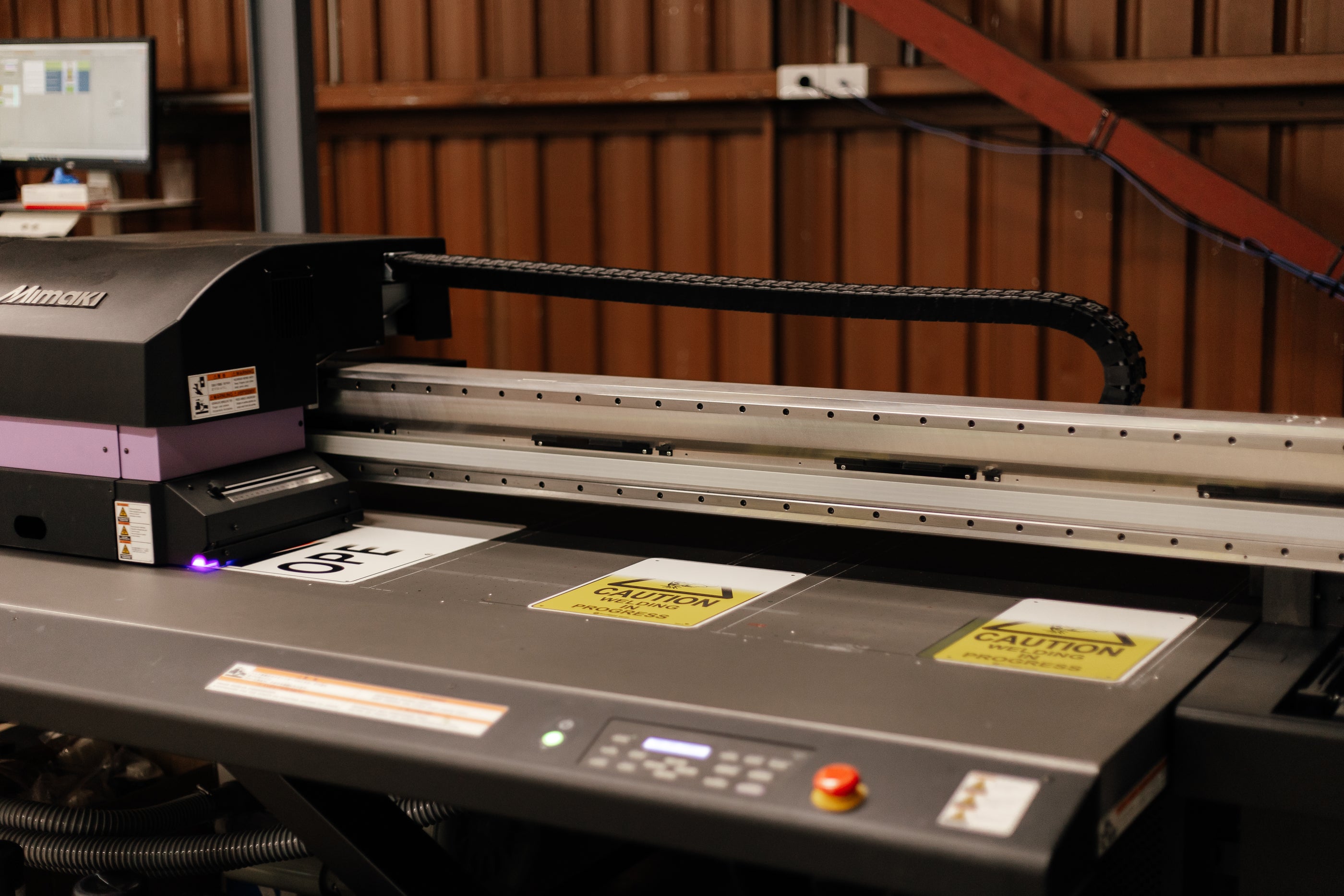 Pinnacle Signage: Manufacturer of Safety & General signage